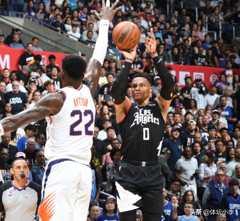 Score 95 points! The Big Four refused to be upset! Booker set another record, Westbrook left ...