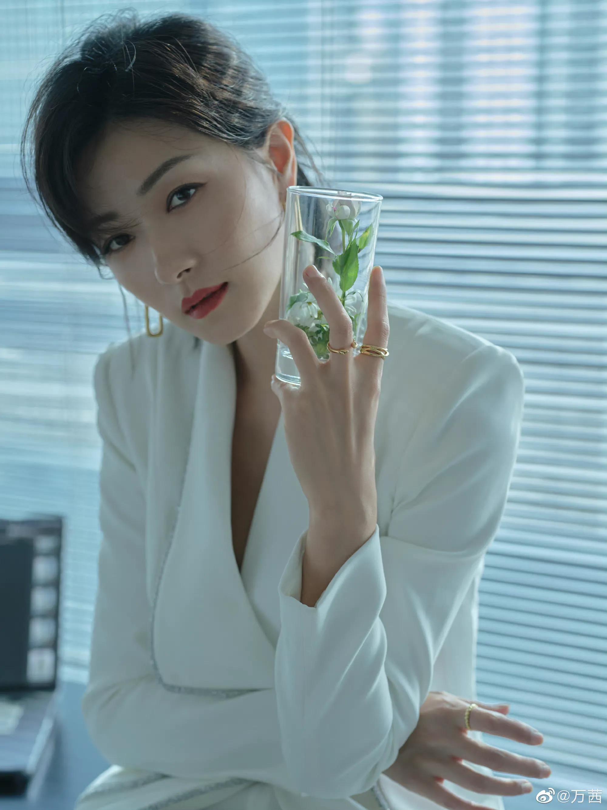 Beautiful pictures of Wan Qian - iNEWS