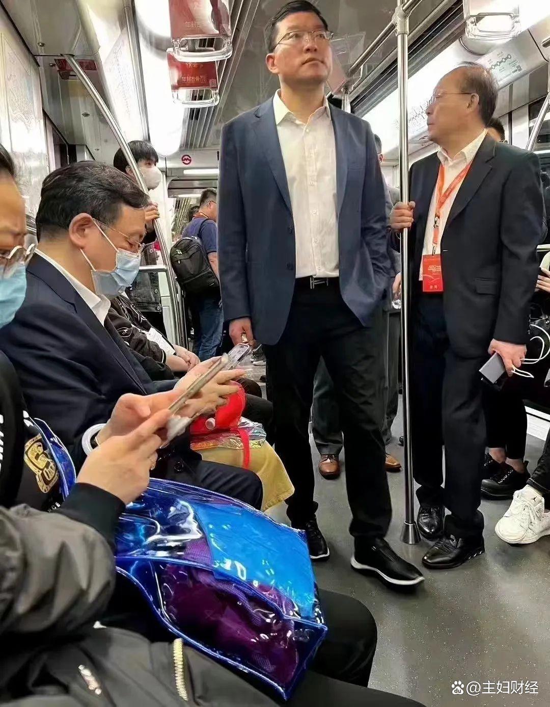 Which city is more congested, Beijing VS Tokyo? Wang Chuanfu advocated ...