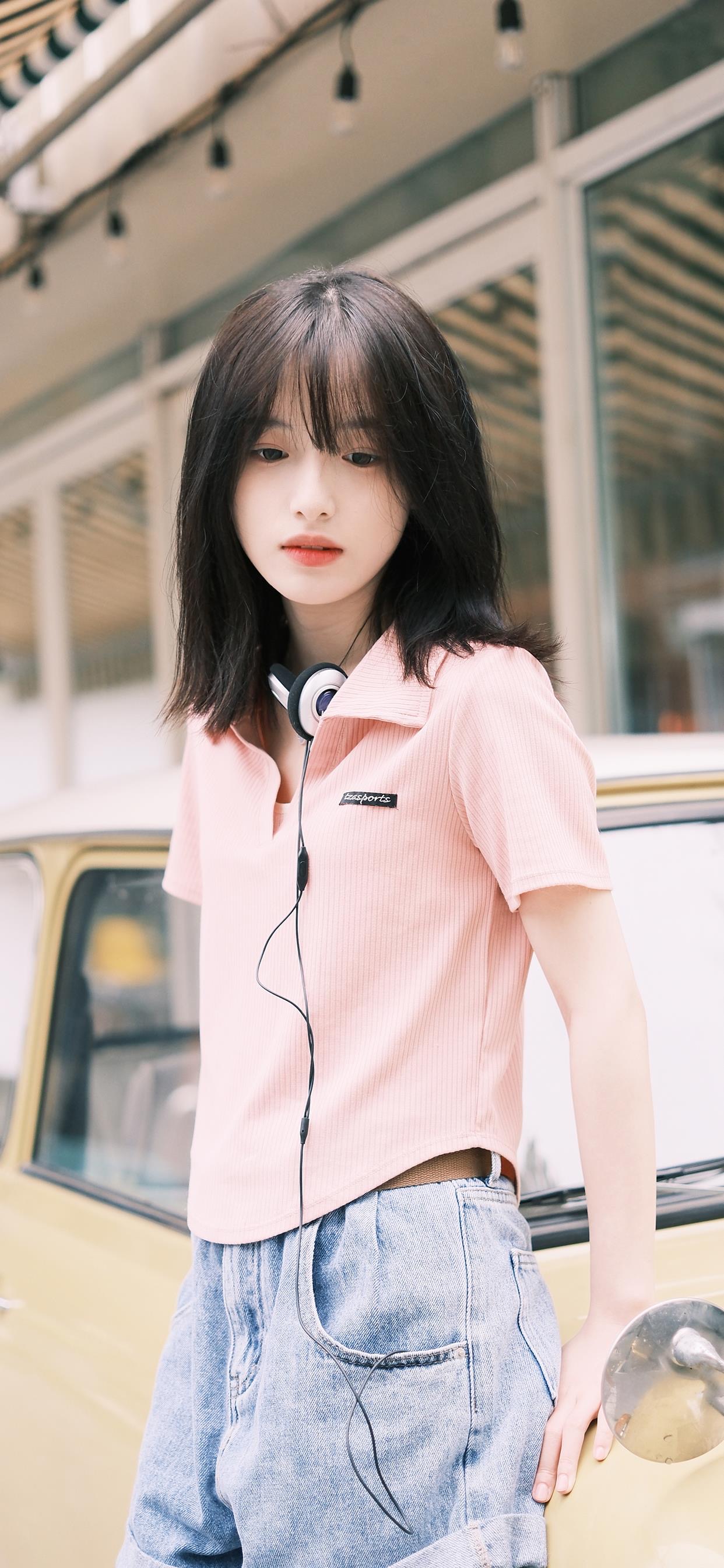 Zheng Xinyi Wallpaper | Star Idol Wallpaper - iMedia