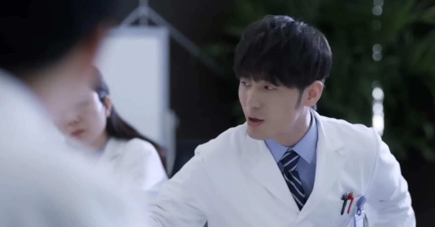Good guy, thank you doctor for Yang Mi's new drama - iNEWS
