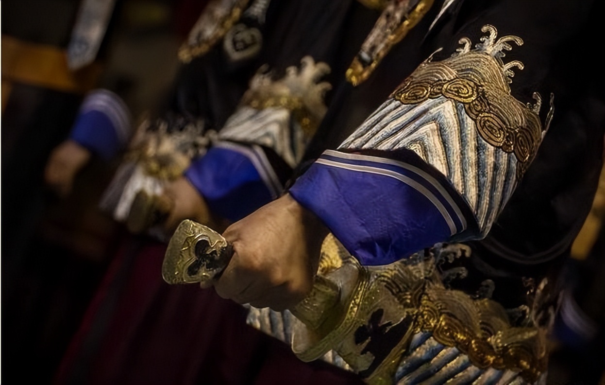 The first-class guard with a knife in the Qing Dynasty: It doesn't ...