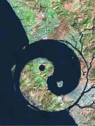 The earth is very magical, do you know that in the mysterious corners ...