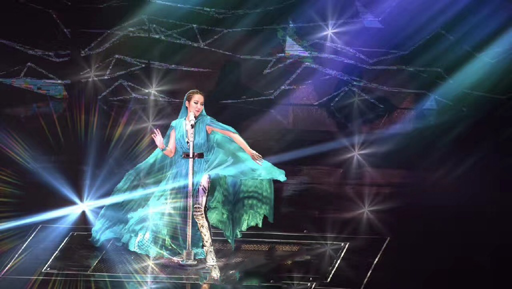 Sad! The well-known singer Coco Lee died of suicide, and her sister ...