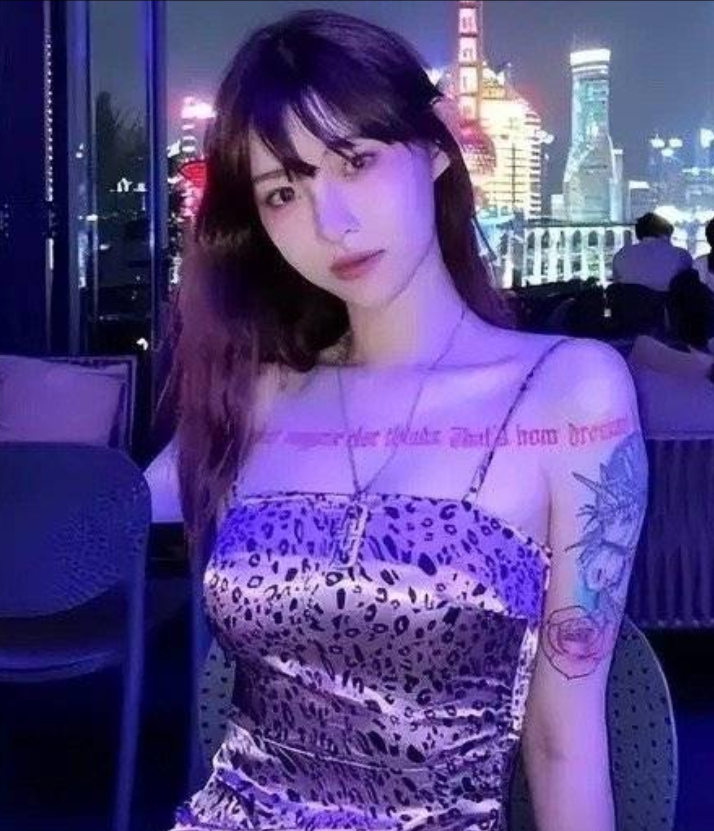 The paparazzi revealed that the ruffian was cheated of 100 million yuan, and her boyfriend Lu ...