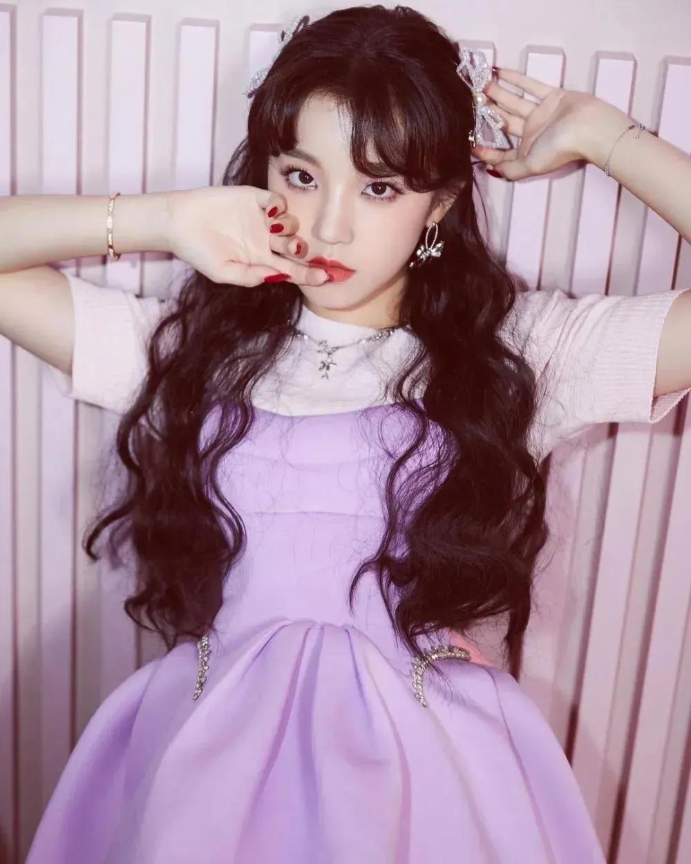 Song Yuqi is so beautiful - iNEWS