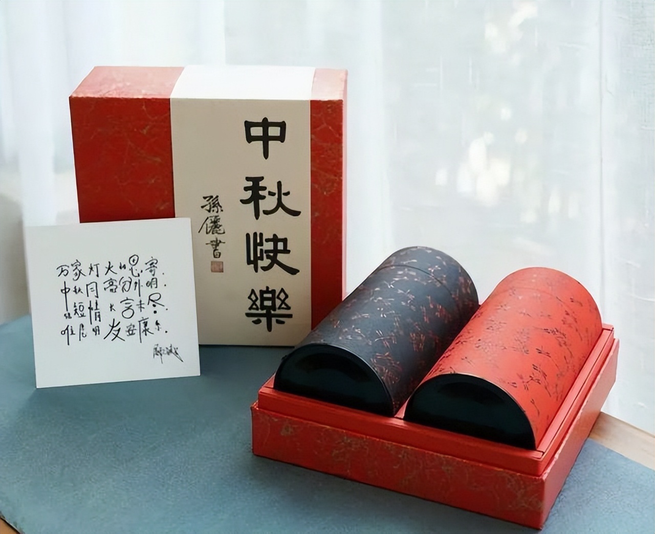 Sun Li Suyan participated in the children's charity sale. She was ...