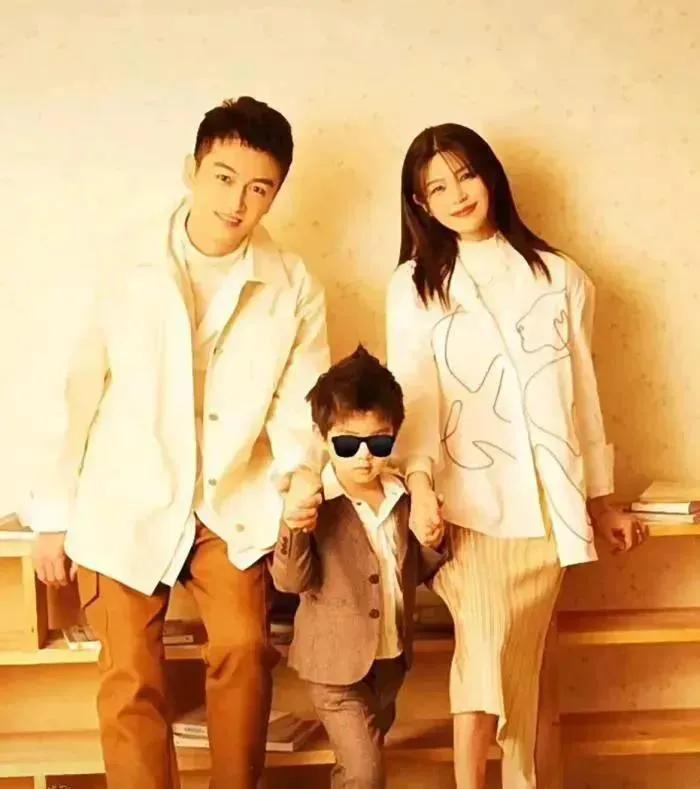 Chen Yanxi posted photos of mother and child in the same body, the 6 ...