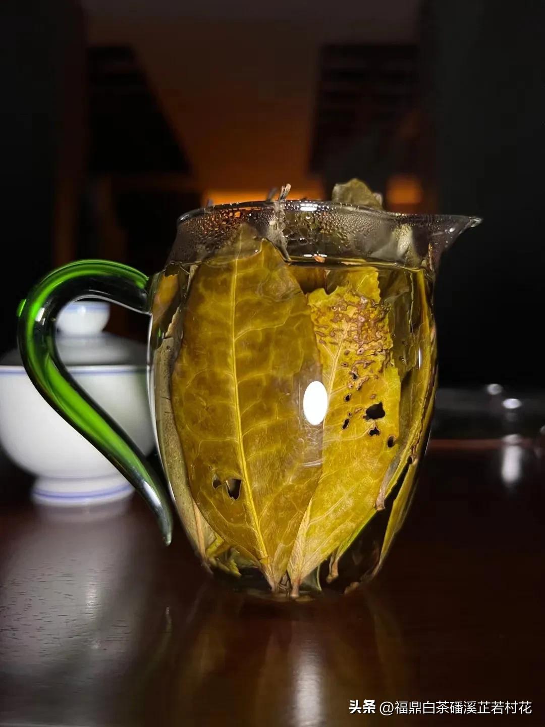 Do you know how white tea is pressed into cakes? - iMedia