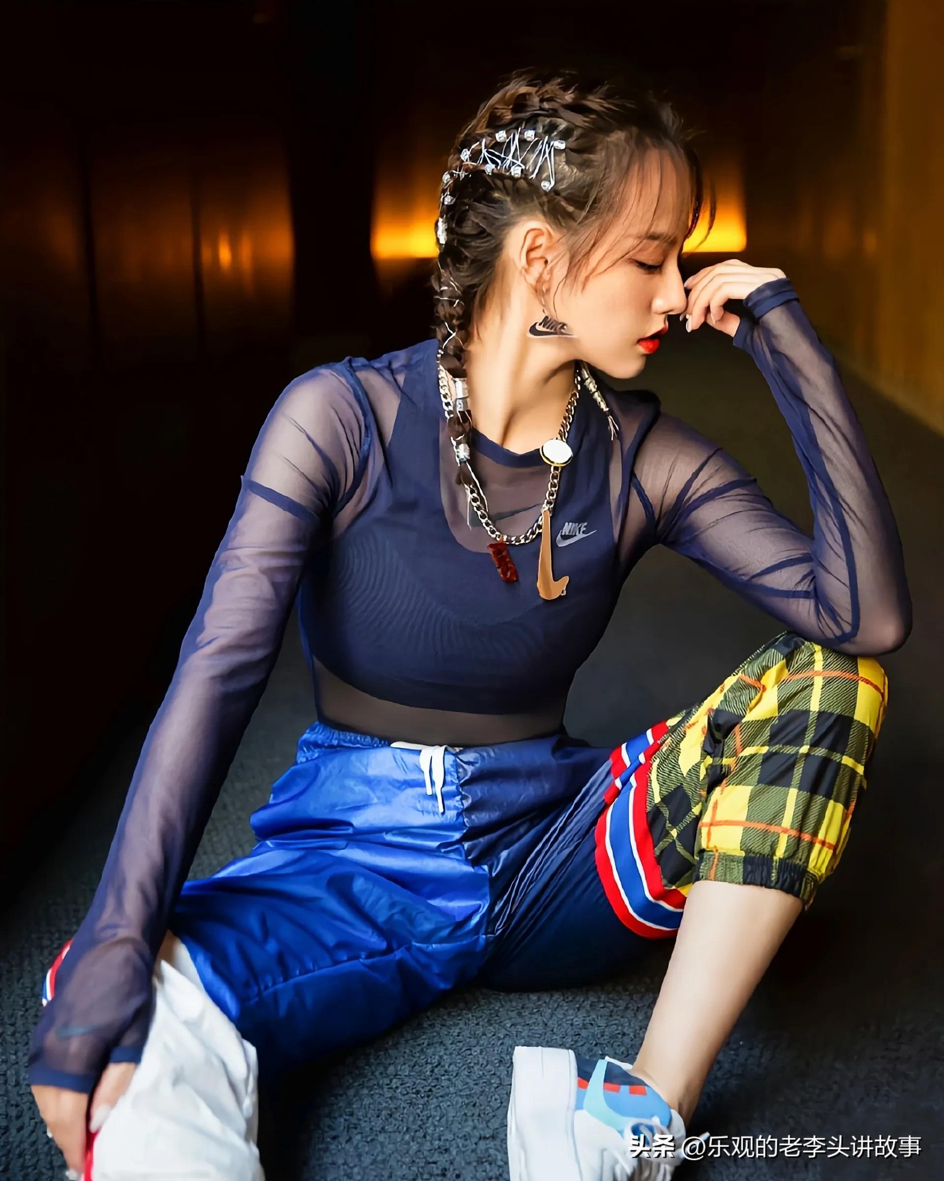 Zhang Jiani's hip-hop style in perspective, pretty and smart! - iMedia