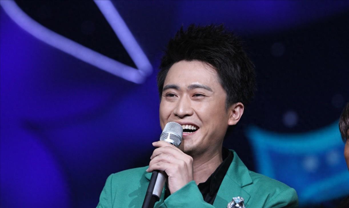 This time, the 41-year-old "CCTV celebrity" Yang Fan made the whole ...