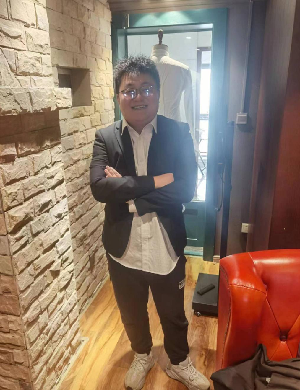 Internet celebrity Sun Xiaochuan was exposed to extensive burns all ...