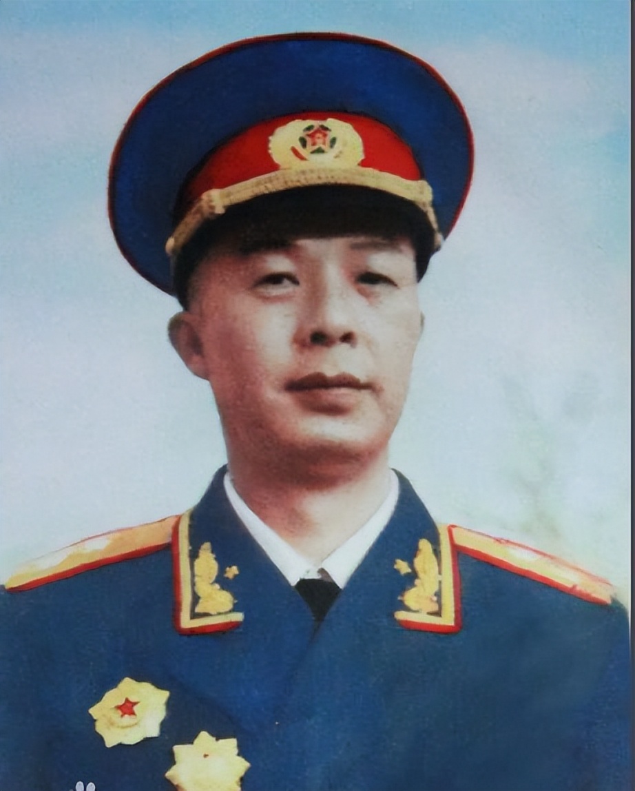 The founding Lieutenant General Mo Wenhua recalled that the 13th Corps ...
