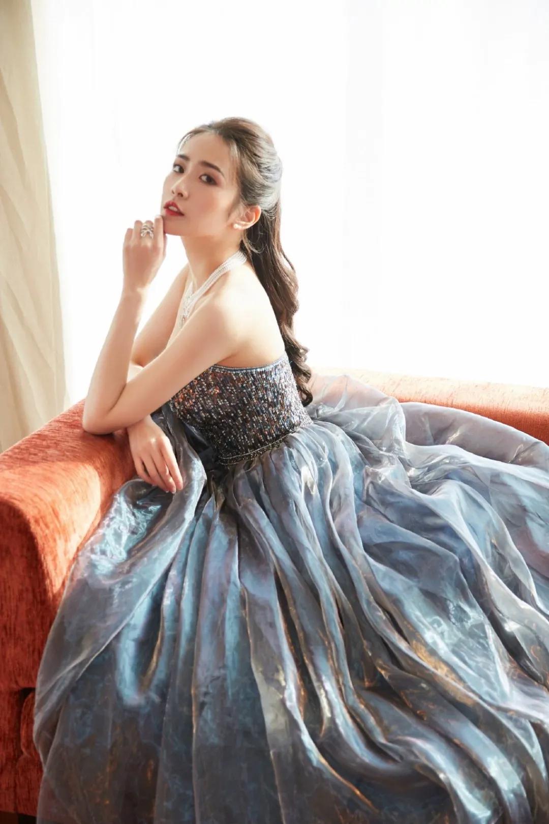 Liu Meitong's beautiful pictures appreciation - iNEWS