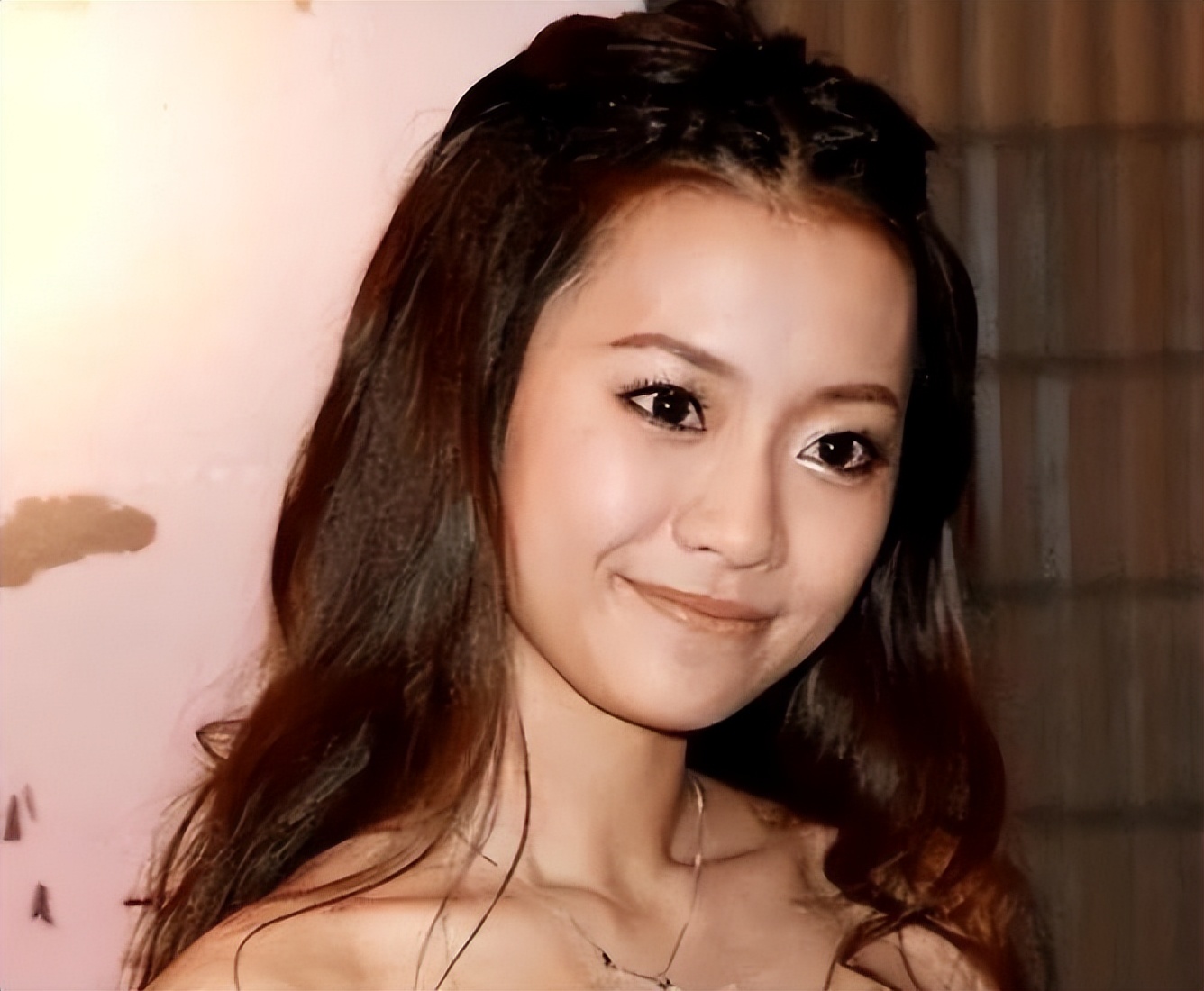 After 8 years of marriage, she was abandoned and lost weight to 44 catties. What happened to Wu ...