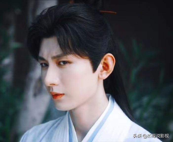 Cheng Yi may participate in the fairy tale drama "Qian Xiang Yin", the ...