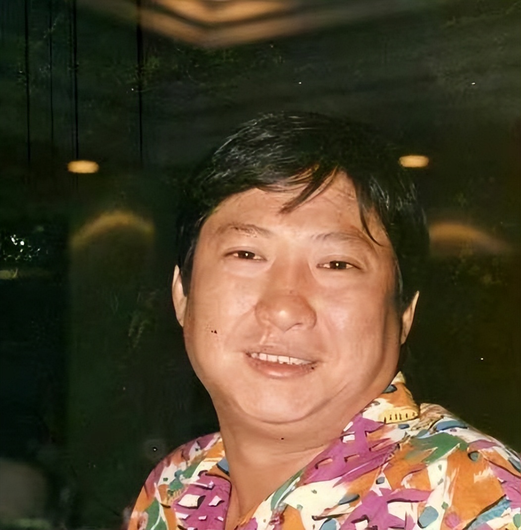 71-year-old Sammo Hung went with his family to pick strawberries and ...
