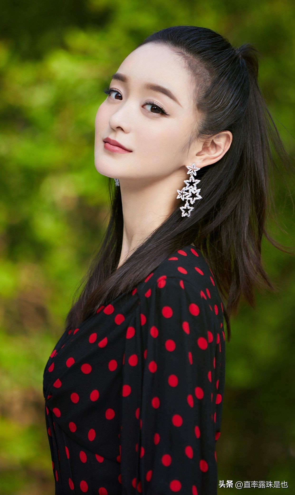 Beauty Picture - He Hongshan - iNEWS