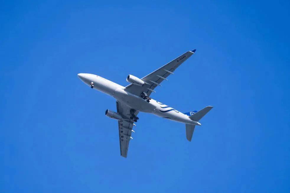 Sailing against the current, if you don't advance, you will retreat - iNEWS