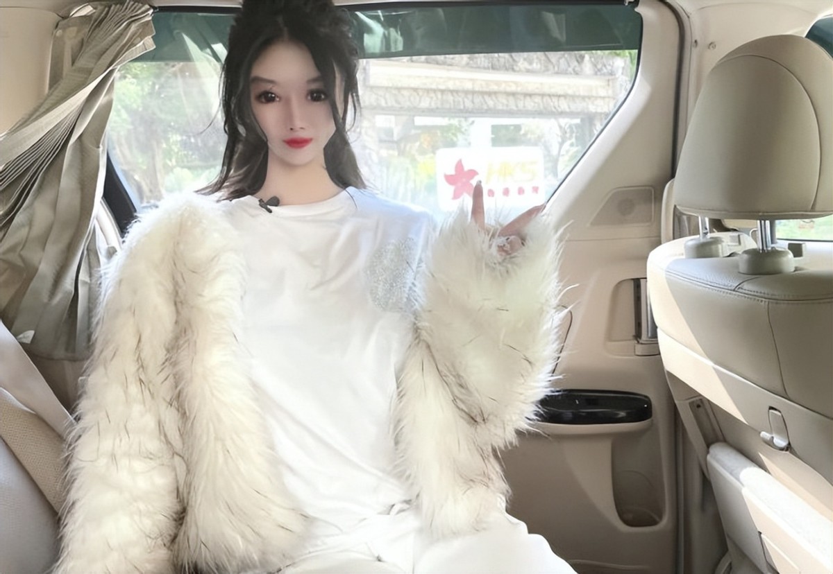 Internet celebrity Zhou Chuna: 13-year-old plastic surgery cost 4 ...