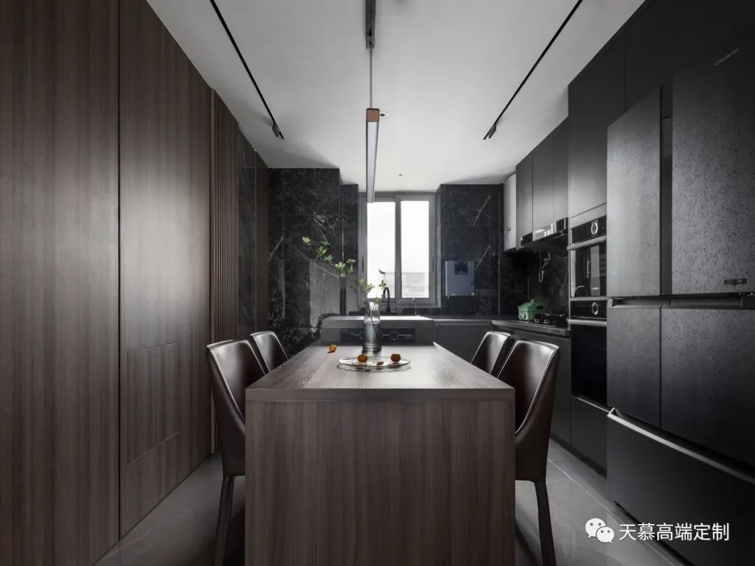 The minimalist home decoration of 140 square meters explains why young ...