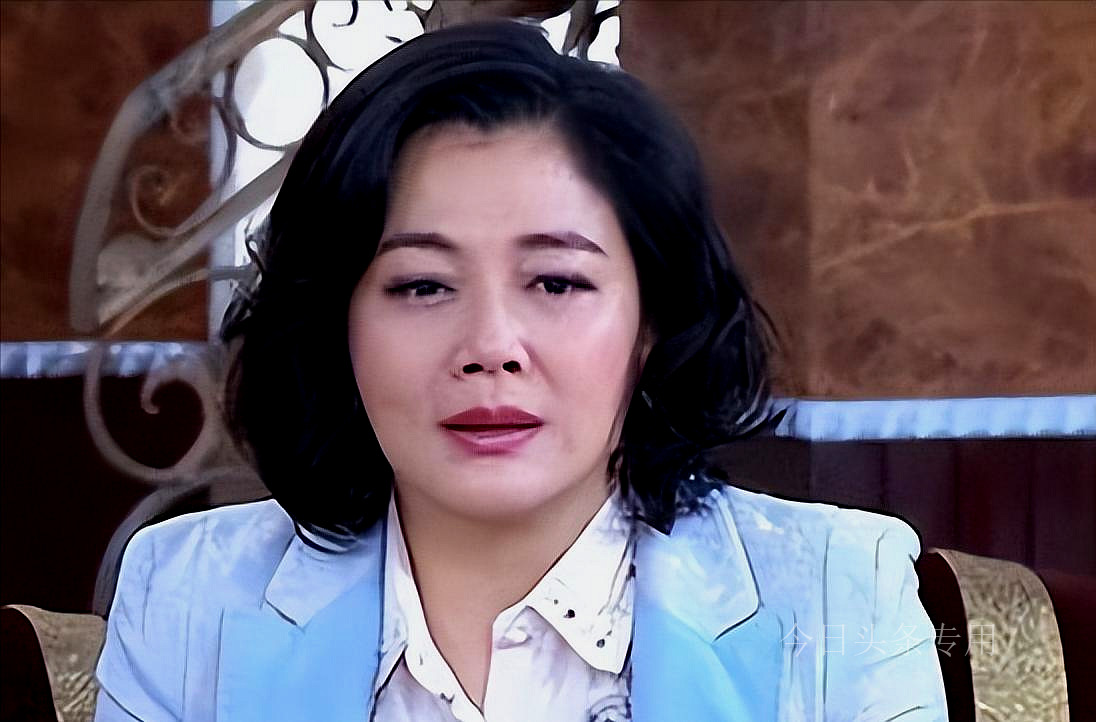 "Hard-working actress" Meng Tingli: Died from overwork on set, donated organs after death to ...