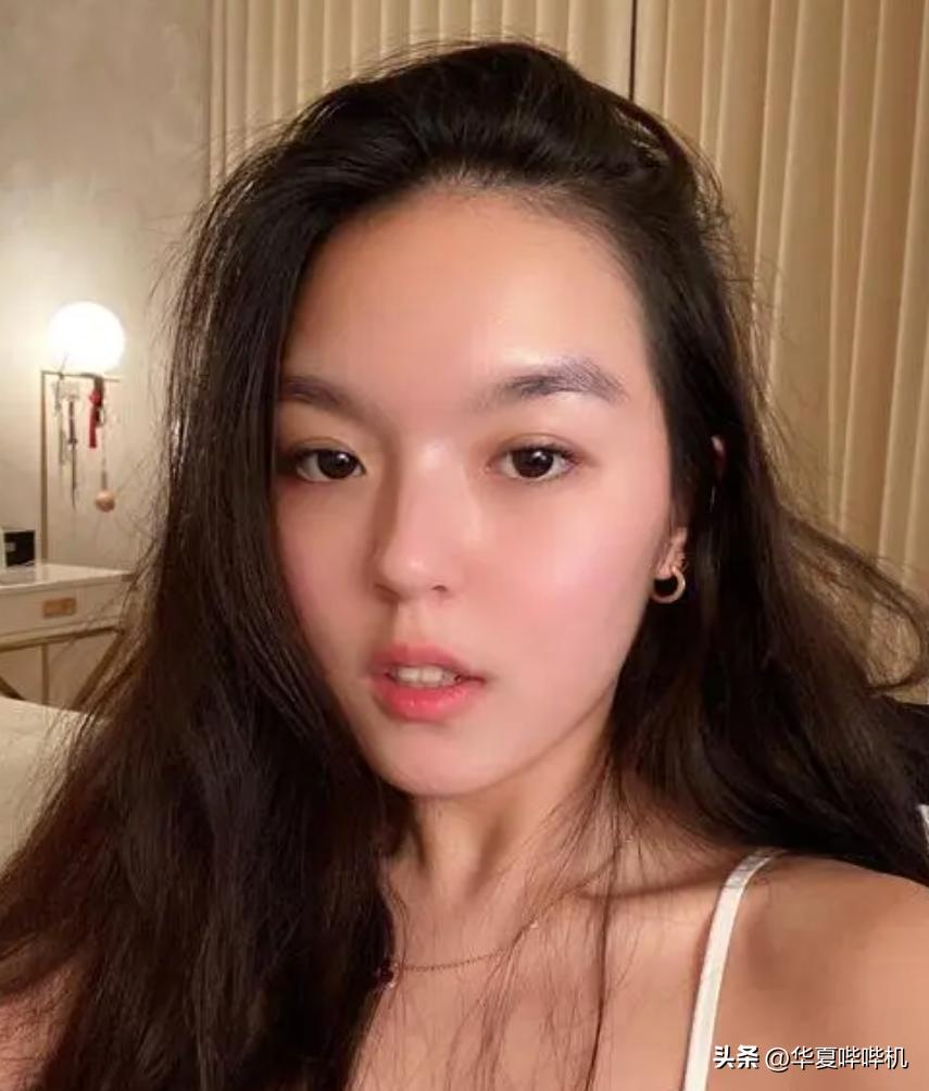 Five years after Li Yong's death, her daughter inherited her father's ...