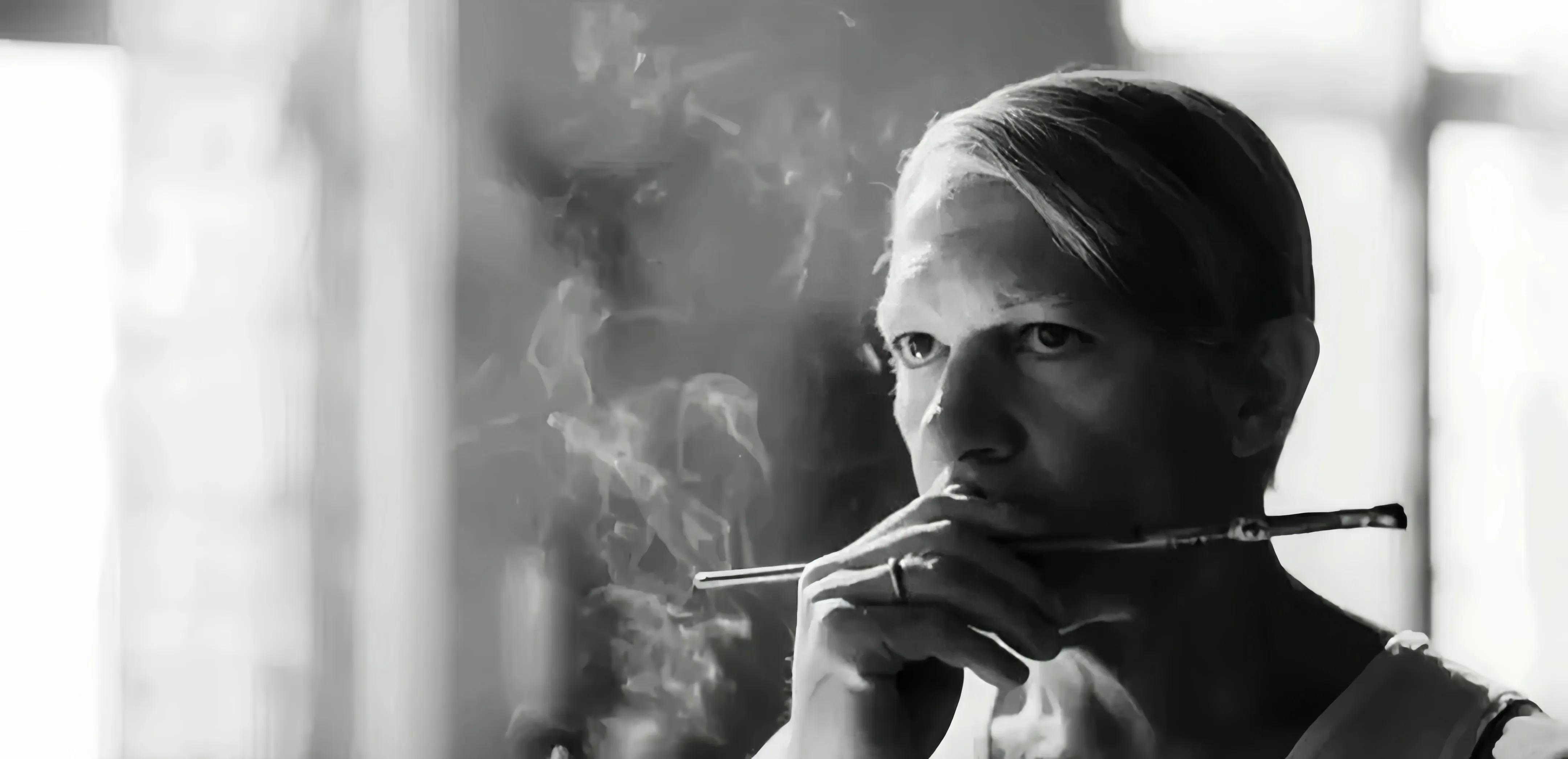 How did Picasso break free from pressure and difficulties and keenly ...