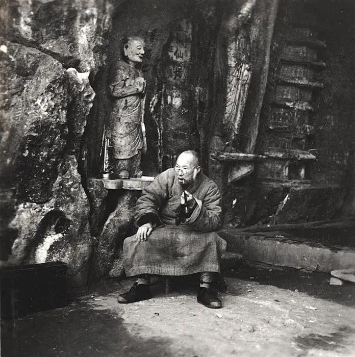 6 rare and out-of-print real old photos of Yanxia Cave in Hangzhou in ...