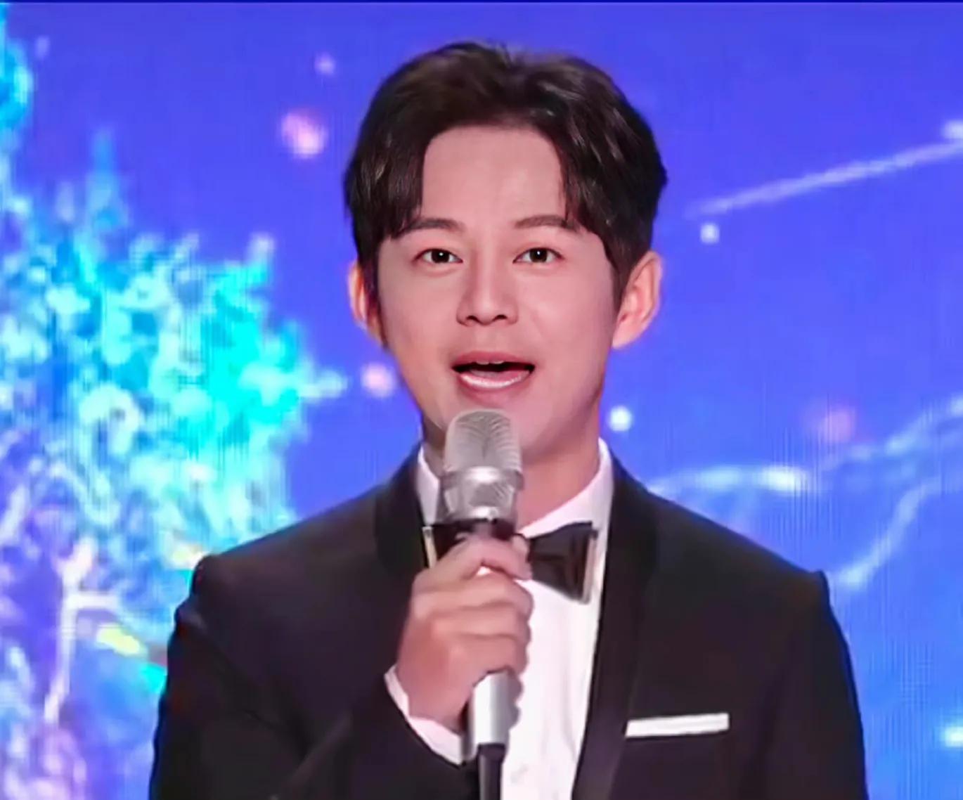 I really admire He Jiong's famous scene of high EQ - iNEWS