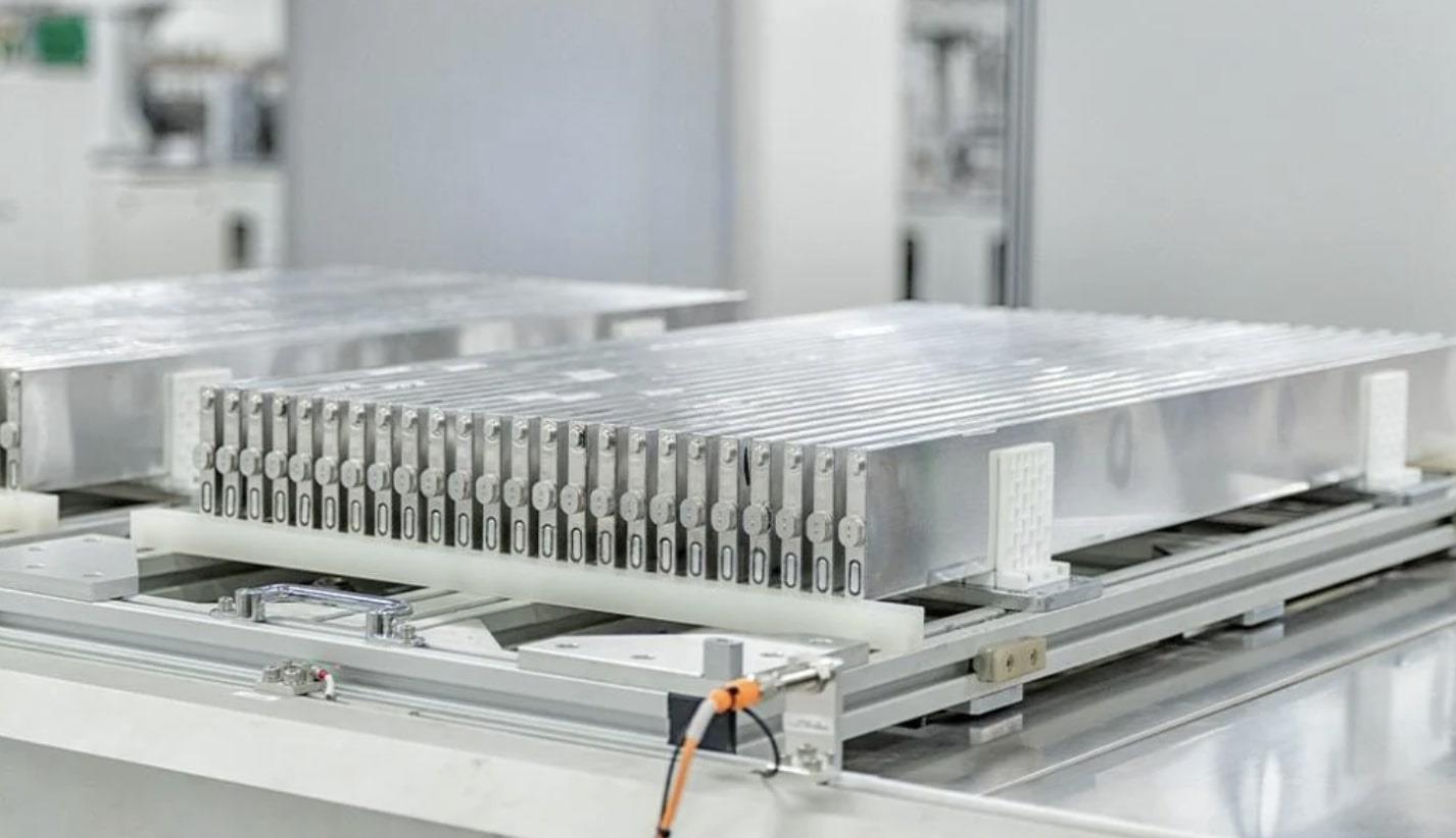 BYD is supplying LFP blade batteries for the Model Y electric car at ...