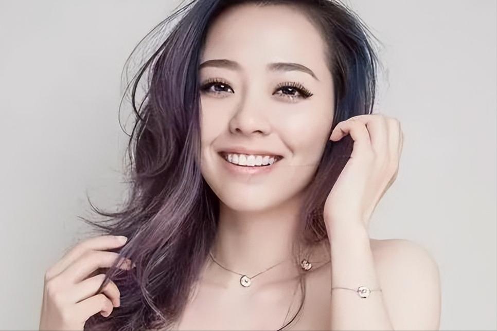 Jane Zhang and Feng Ke have been divorced for 4 years: he is very ...