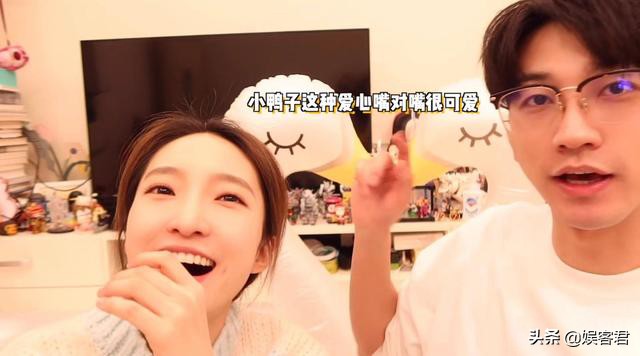 Yang Kaiwen rarely accompanies Zhao Qijun for the New Year. Zhao Qijun ...