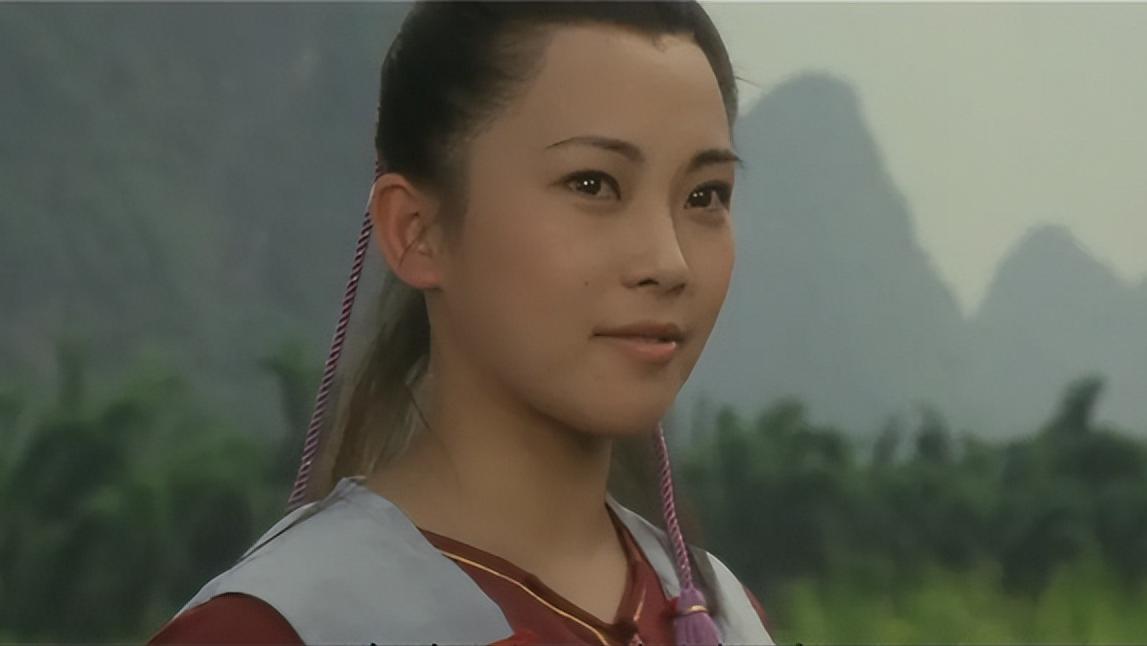 More than 30 years ago, Huang Qiuyan, who was pregnant with Liujia, was abandoned by Jet Li ...