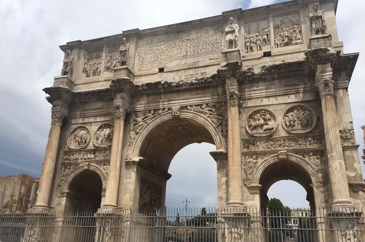 A Brief Analysis of the Cultural Influence of Ancient Roman Triumphal ...