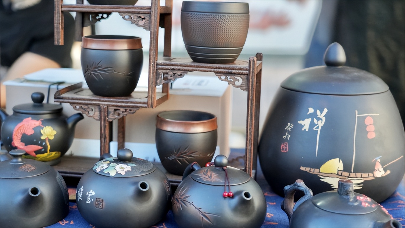 The capital of purple pottery in Jianshui - iNEWS