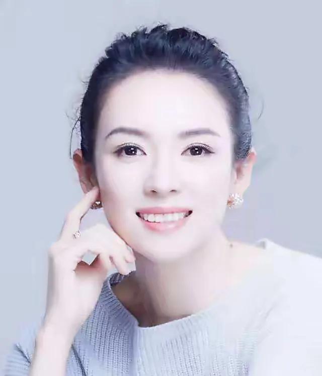Zhang Ziyi and Yang Mi look alike, a big woman is intellectual and ...