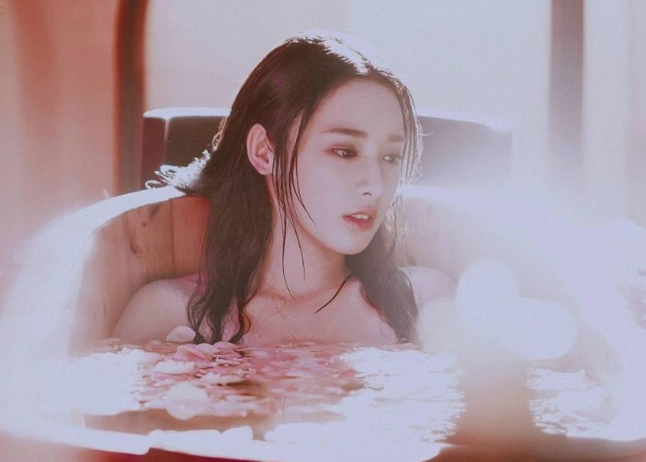 Disillusionment, with the filter of "Xiaofeng", I can't accept Yu Zheng's photo of Peng Xiaoran ...