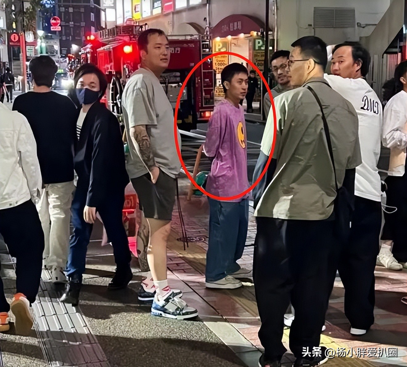 Qin Fen and the mixed-race beauty go skiing to escape the summer heat ...