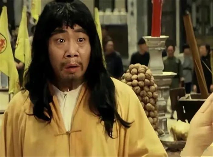 Remember Mr. Ren in "Mr. Zombie"?He used to be Liu Jialiang's younger ...