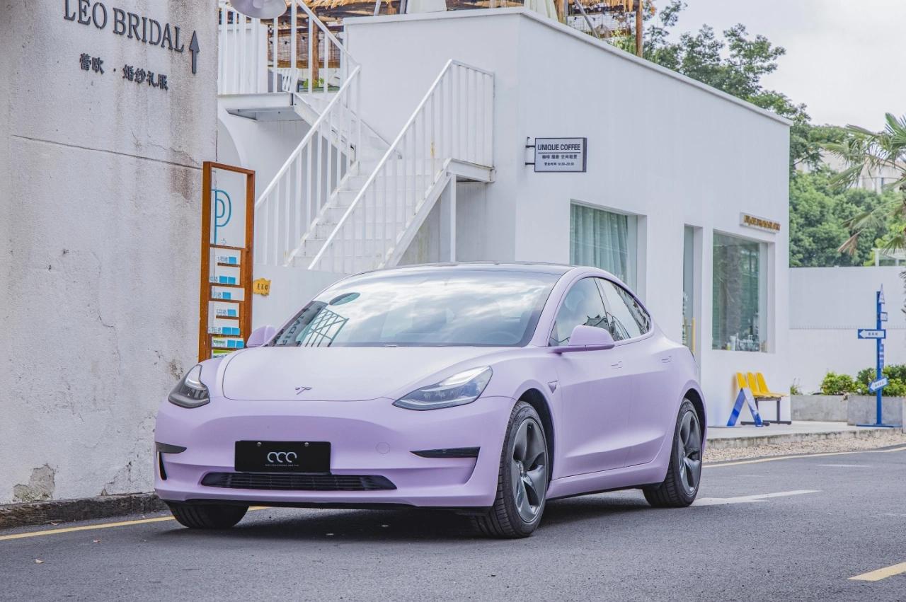 Tesla Diffuse color changing film is light taro purple, which combines ...