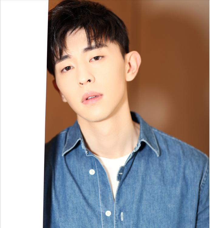 One year after "retiring from the Internet", looking at Deng Lun's ...