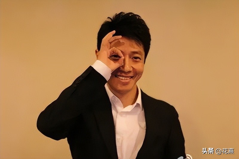 The host of the Spring Festival Gala for the Year of the Rabbit, Sa ...