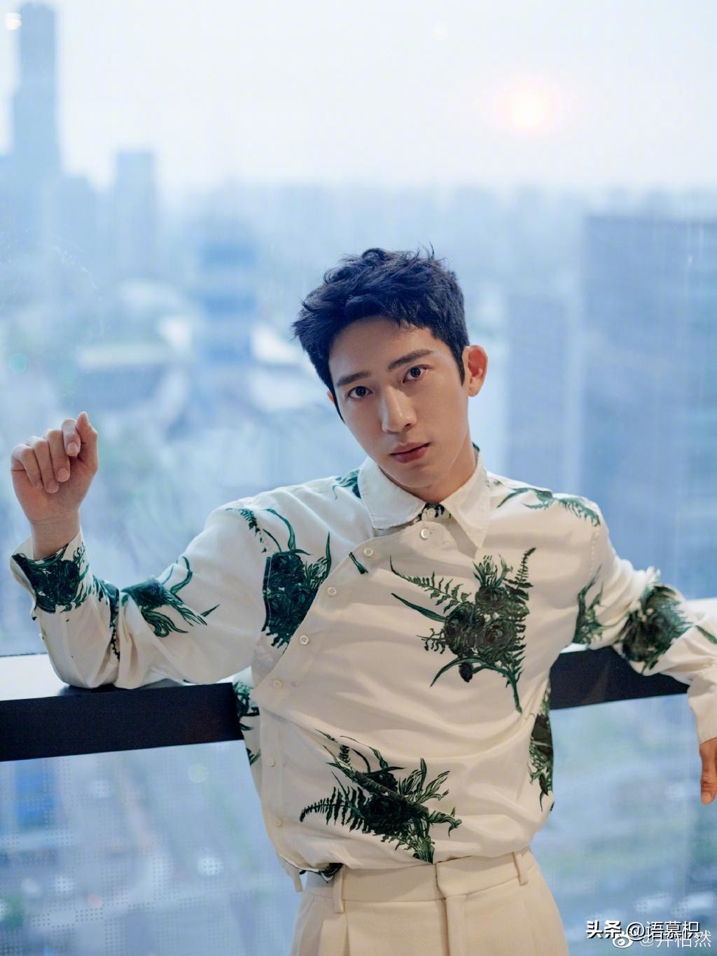 Abandoned at 28 days old! Jing Boran once fell in love with Ni Ni, his ...