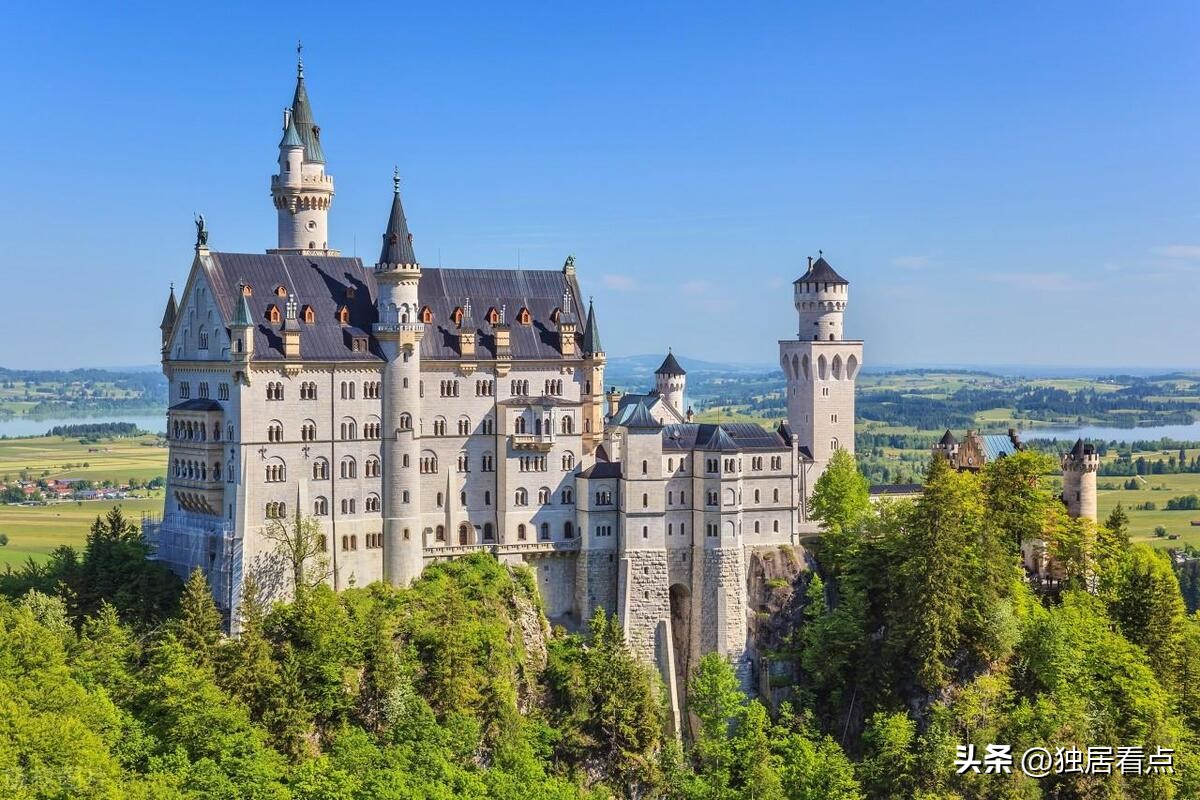 Mystery of 17 missing students in Germany - iNEWS