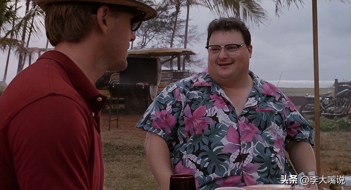 Superb CGI special effects and sound design of the movie "Jurassic Park ...