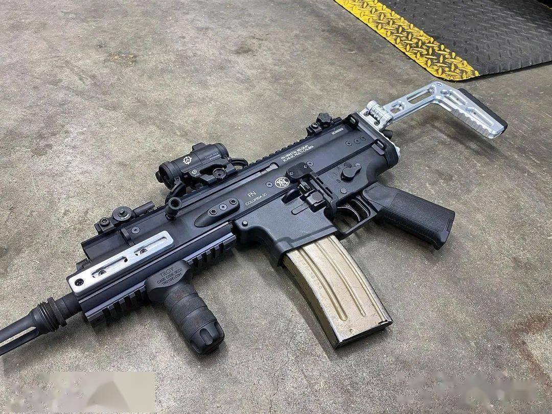 In modern warfare, who is the most powerful light machine gun in the ...