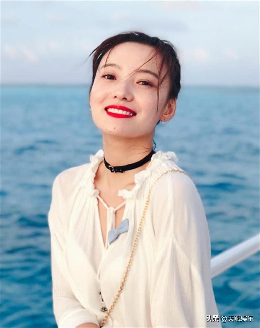 Look at the photo of film and television actress Lin Yuan in the 38 ...