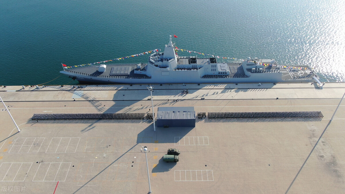 Does China put the 055 big drive? Why are dozens of 052D destroyers being built? - iNEWS