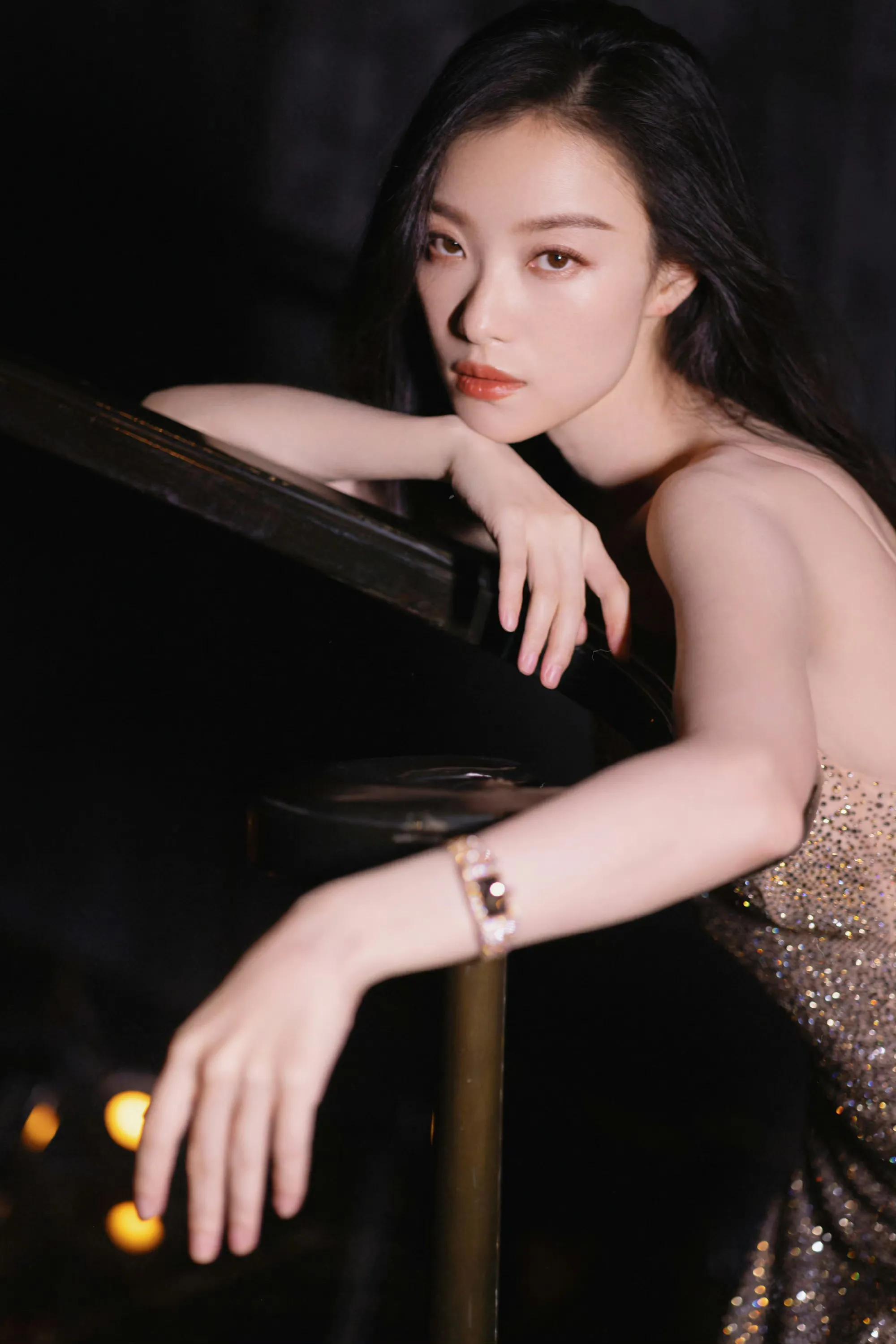 Celebrity photo - Ni Ni - iMedia